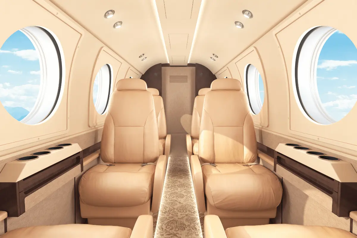 What to Expect From Flying on a Private Jet